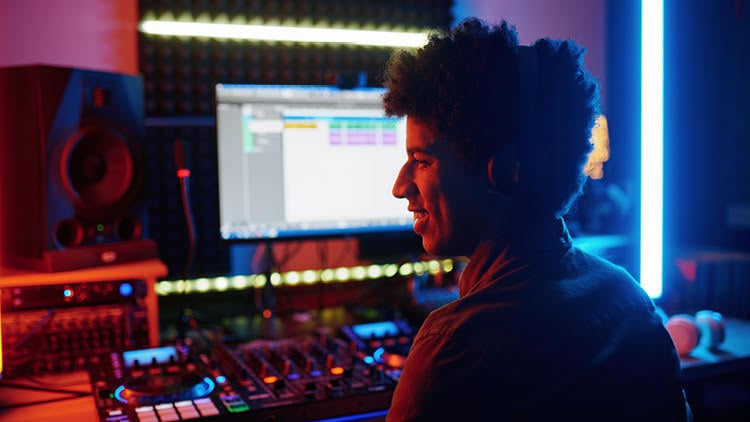 Ireland’s Entertainment & Media Outlook 2023–2027 | PwC Ireland